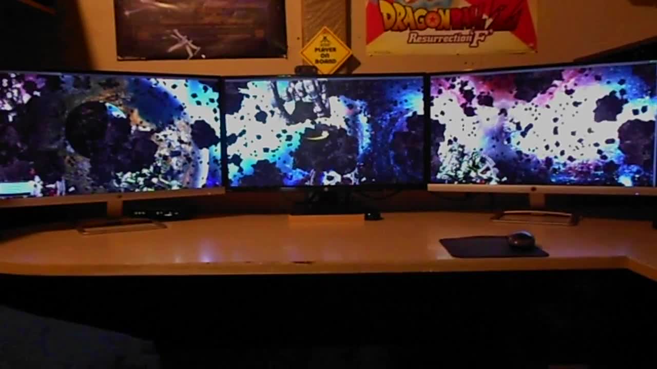 Phoenix USC - Triple monitor wide screen game engine test. video - IndieDB