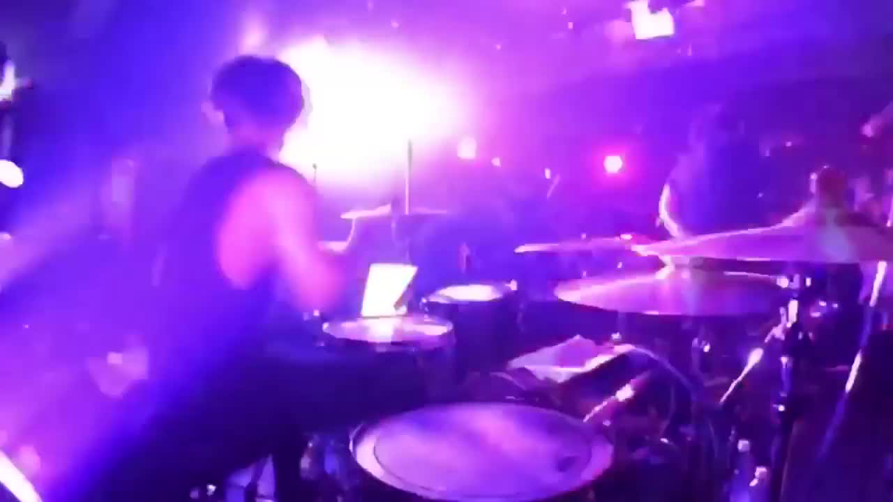 unfortunately I was unable to find a metalhead pepe video ...