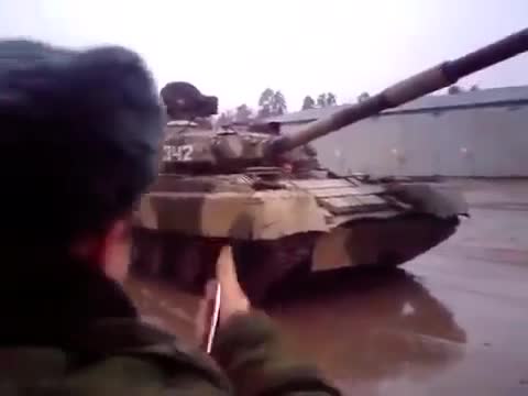 Tank Drifting T80 ( Girl und Panzer ) reference video ...